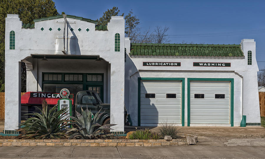 Restored Vintage Sinclair Gas Station by Mountain Dreams Restored Vintage Sinclair Gas Station by Mountain Dreams