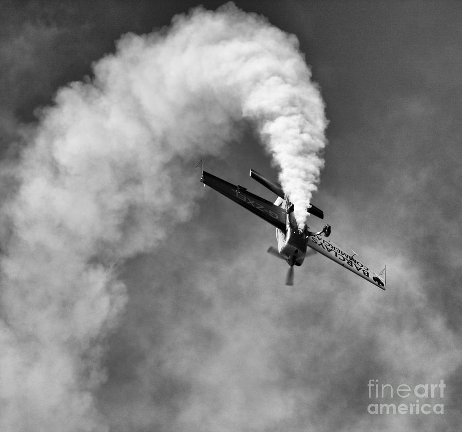 Loop The Loop Photograph by Philip Pound - Pixels