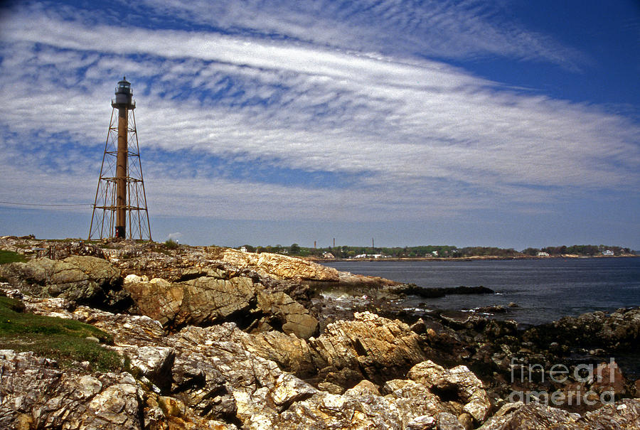Marblehead Mass Lighthouse Photograph by Skip Willits - Fine Art America