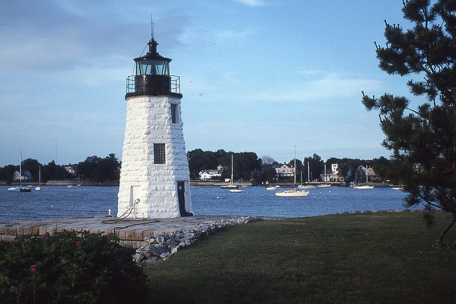 Newport Harbor Light Photograph by Herbert Gatewood - Fine Art America