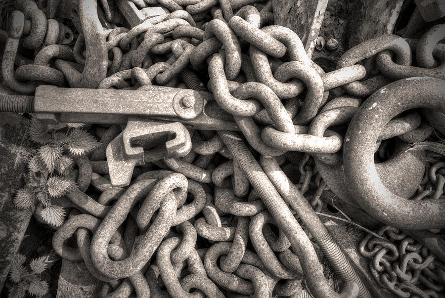 Rusty Chain Photograph by Fizzy Image - Fine Art America