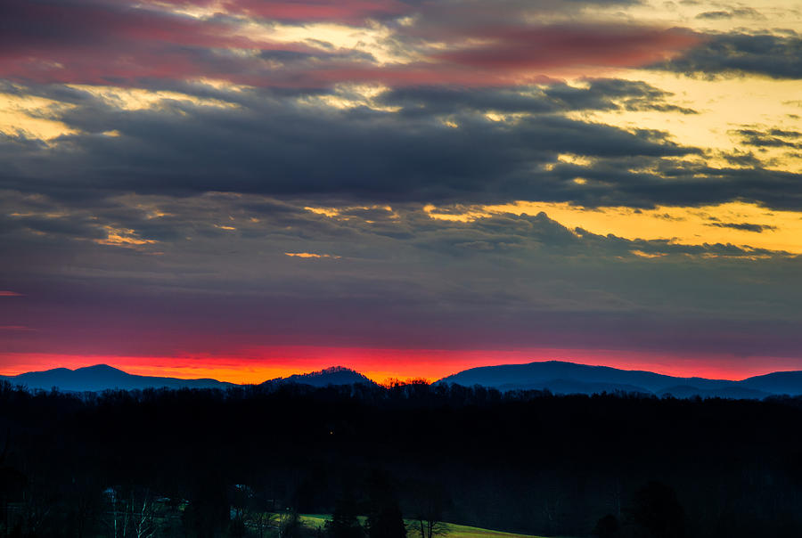 1st Light Photograph by Greg Conway - Fine Art America