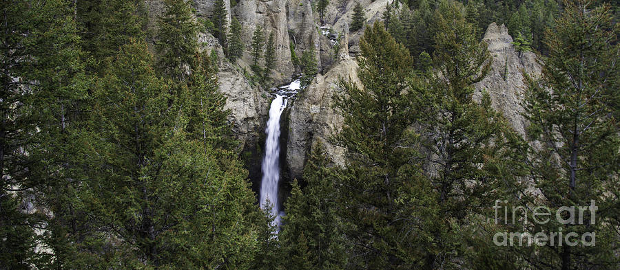Tower Waterfall Photograph by Frank Pali - Pixels