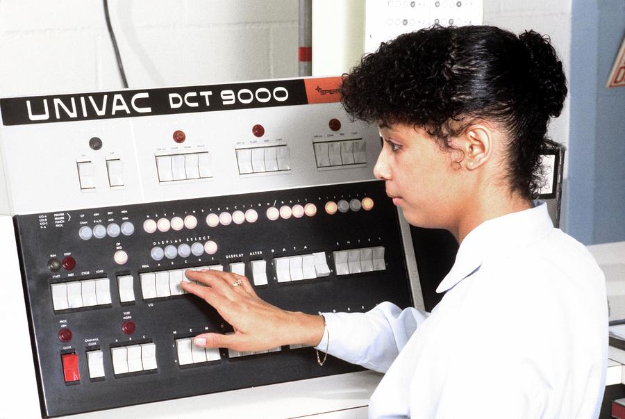 1980s Military Computing #3 Photograph by Science Photo Library ...