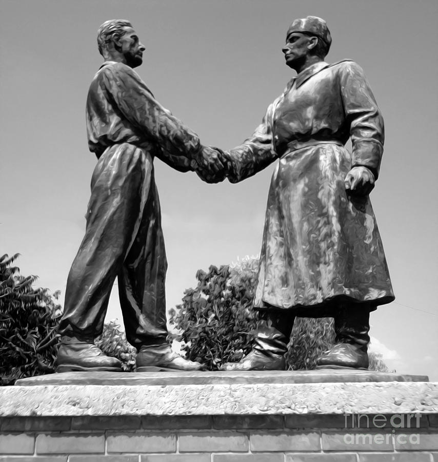 Budapest Memento Park-Communist Statues Park Photograph by Gregory Dyer ...