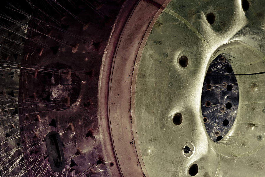 Alien Bounce 04 Photograph by Grebo Gray - Fine Art America