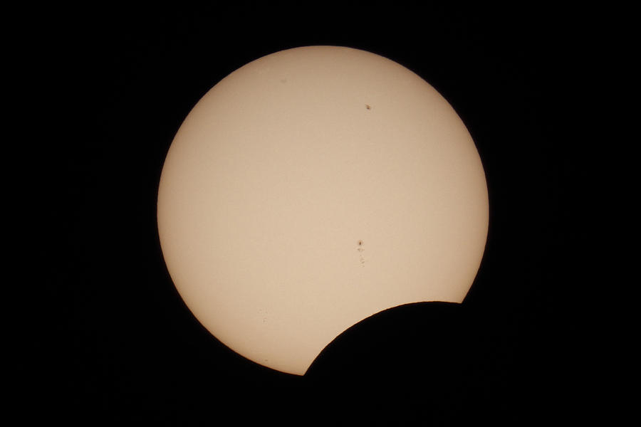 Annular Eclipse Photograph by Alan Ley - Pixels