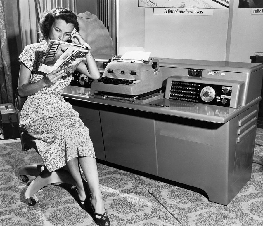 Automatic Typewriter Photograph by Underwood Archives - Pixels