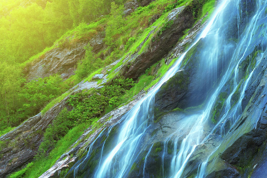 Blue Waterfall by Mammuth