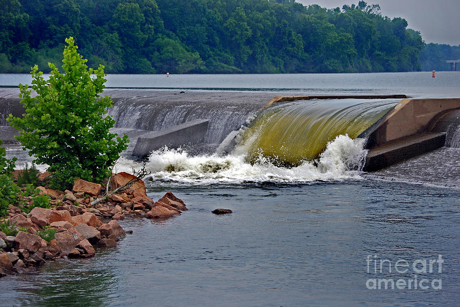 Broad River Falls Photograph by Skip Willits - Fine Art America