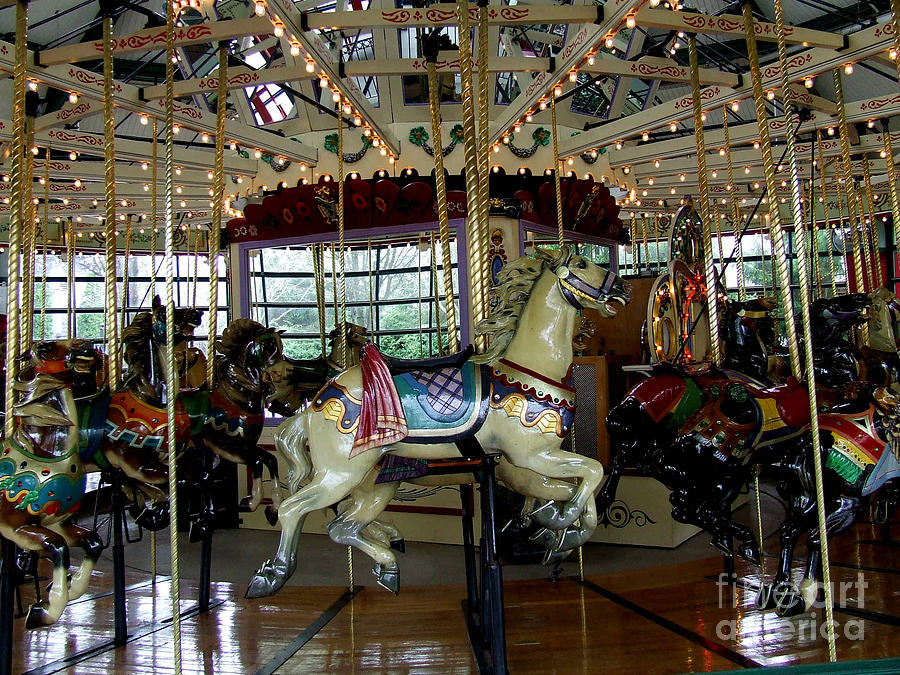 Carousel3 Photograph by Scott Bennett - Fine Art America