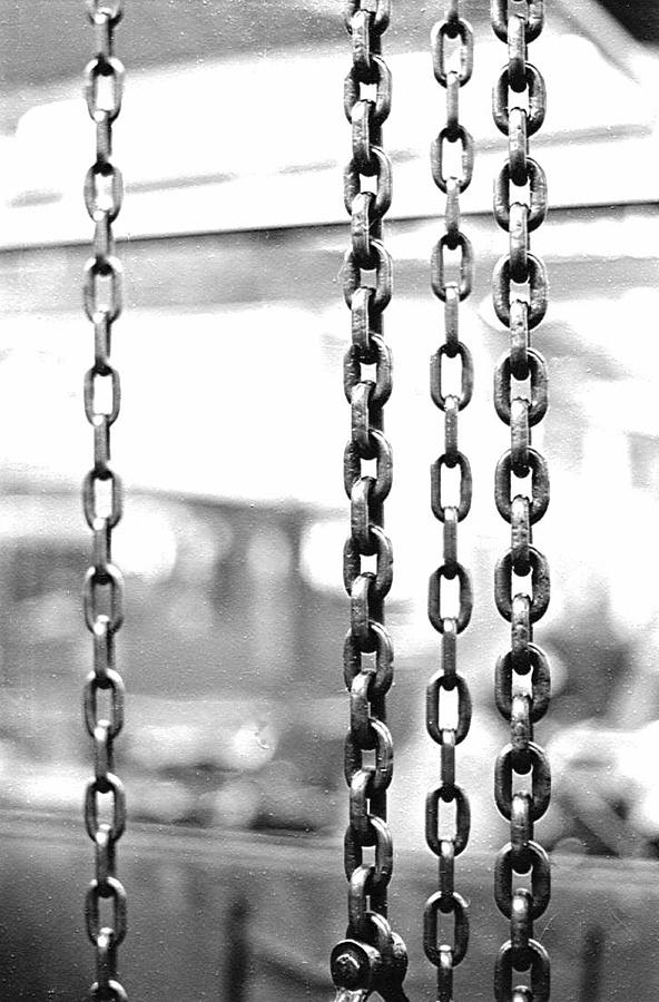 Chains Photograph by Mike McCool - Fine Art America