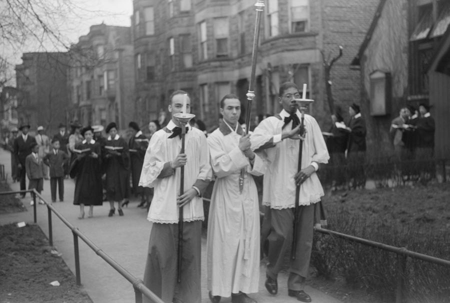 Chicago Easter Procession Photograph by Granger - Pixels