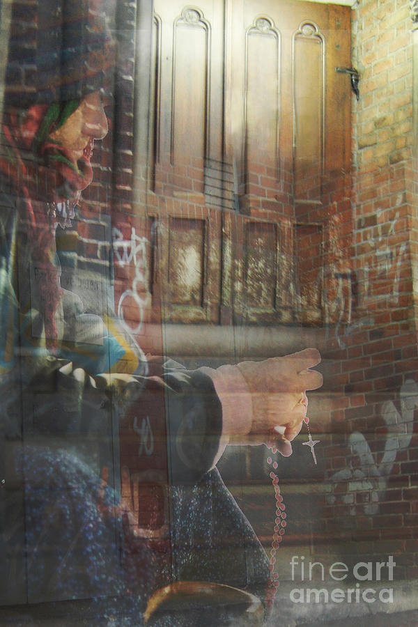 Closed Photograph by Suzie Goodwin | Fine Art America