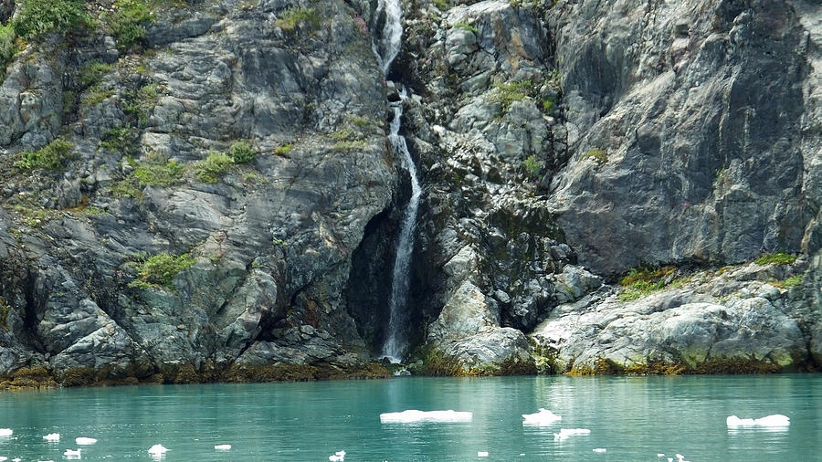 Cold Waterfall Photograph by Judy Wanamaker - Fine Art America