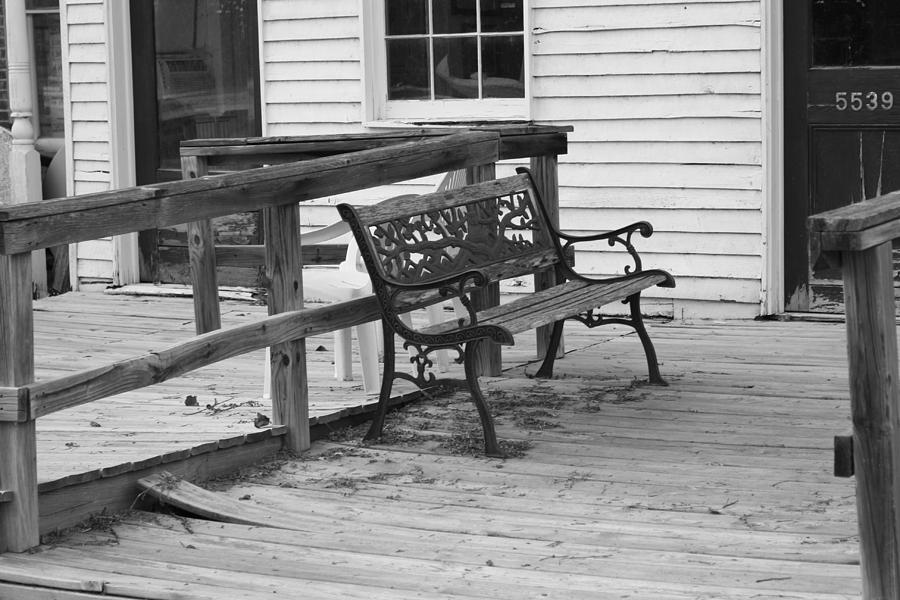 Come Sit A While Photograph by Vicki Long - Fine Art America