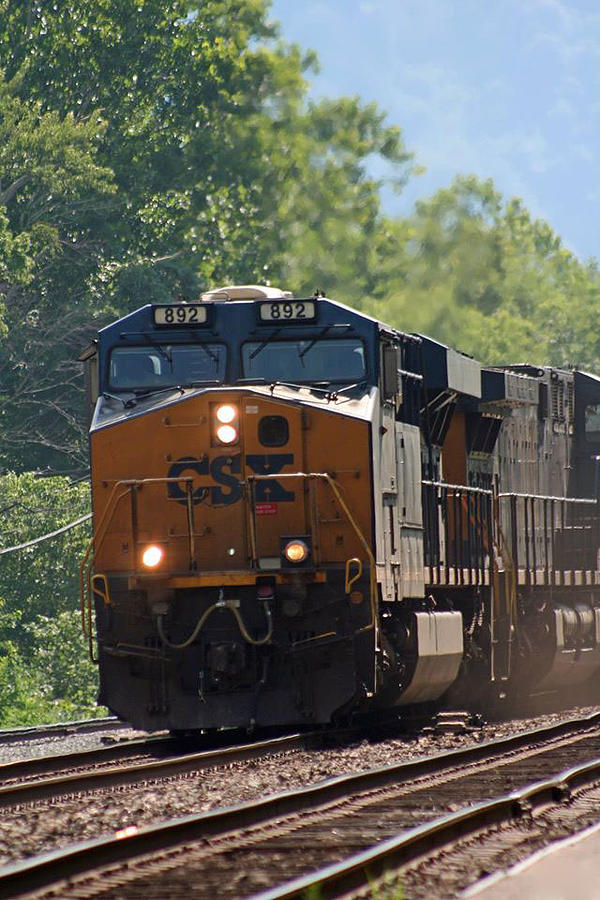 CSX Engine Photograph by Stacey Treadway - Fine Art America