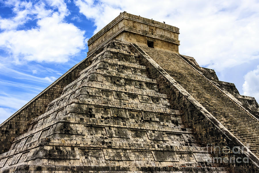 El Castillo Chichen Itza Photograph by Scotts Scapes | Pixels