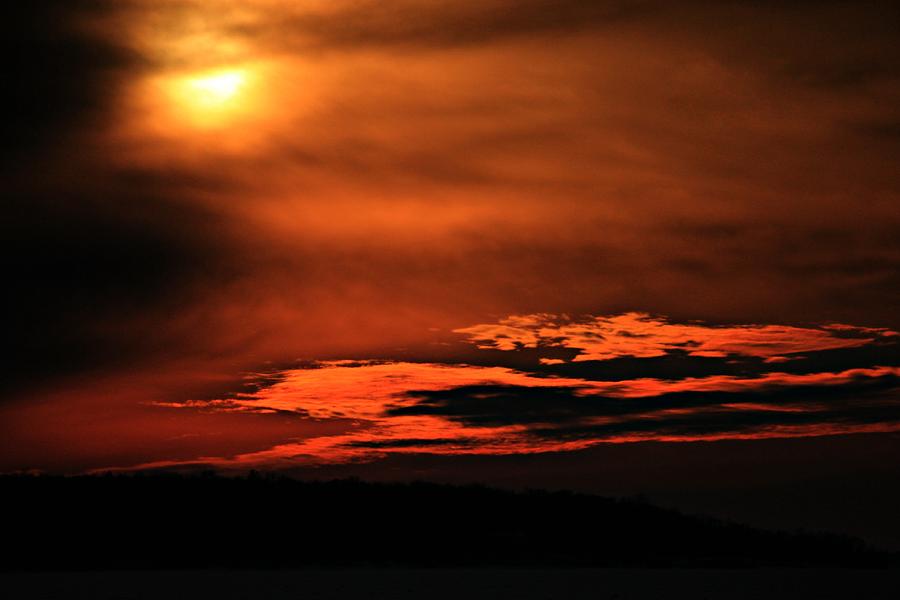 Fading Light Photograph by Joel Rams - Fine Art America