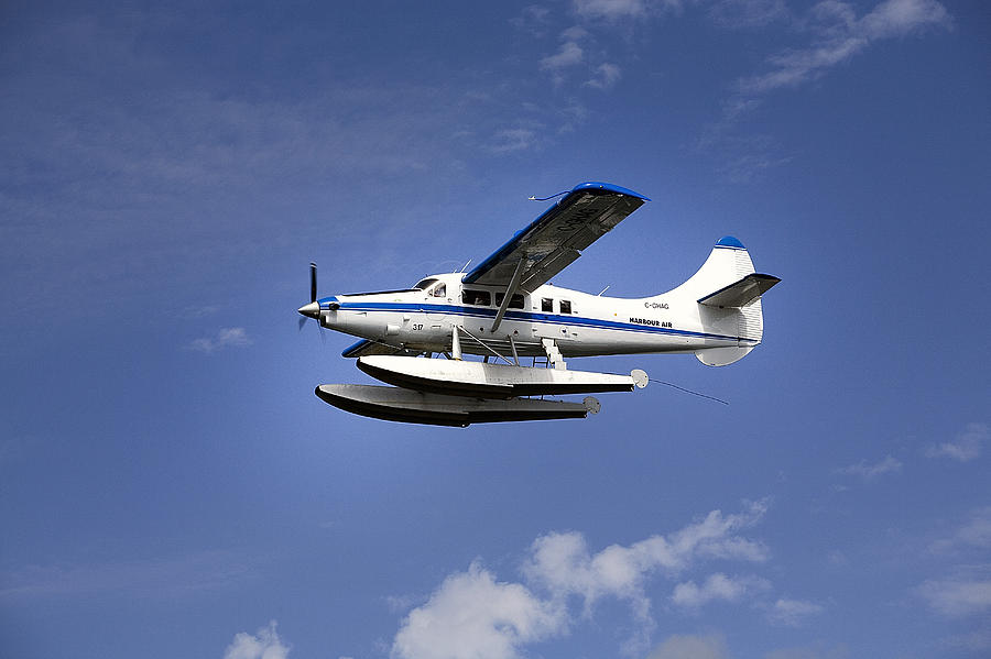 Float plane Photograph by Buddy Mays