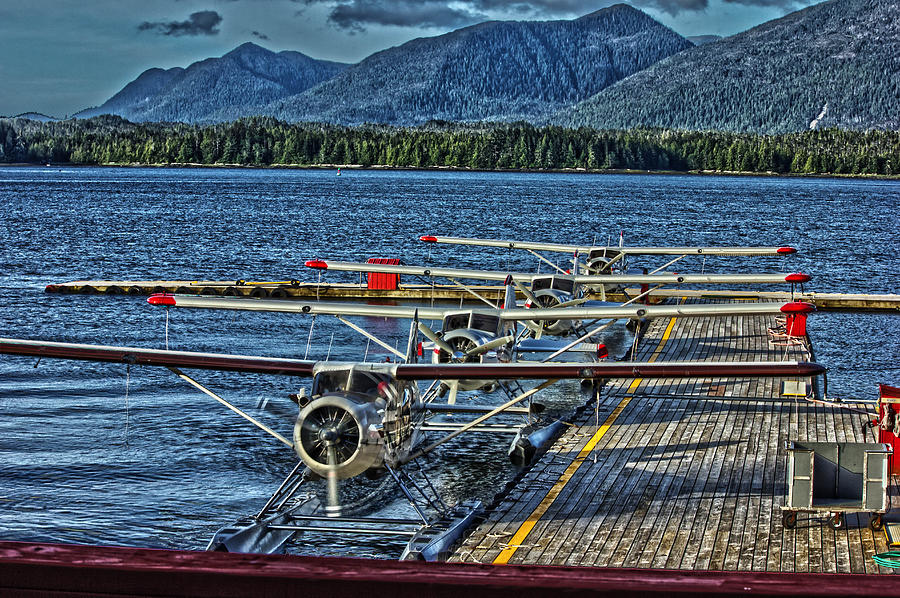 Float Plane Dock Photograph by Timothy Latta - Pixels