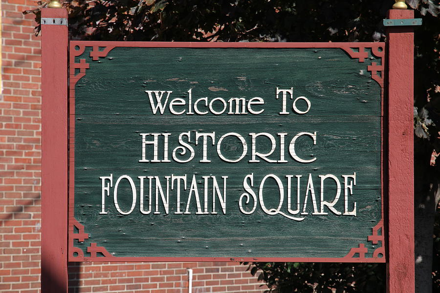 Fountain Square Photograph by Chuck Johnson | Fine Art America