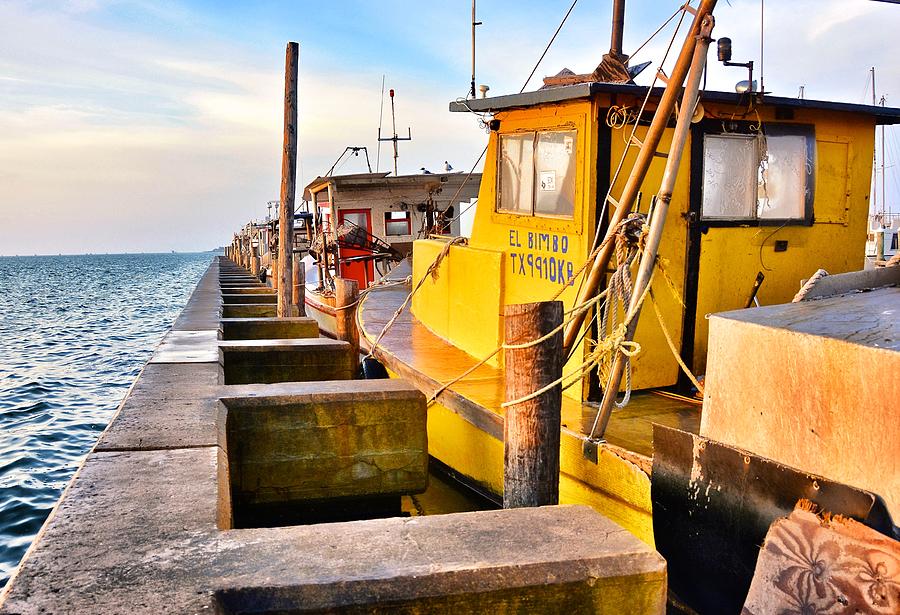 Fulton Harbor Bimbo Photograph by Redub - Fine Art America