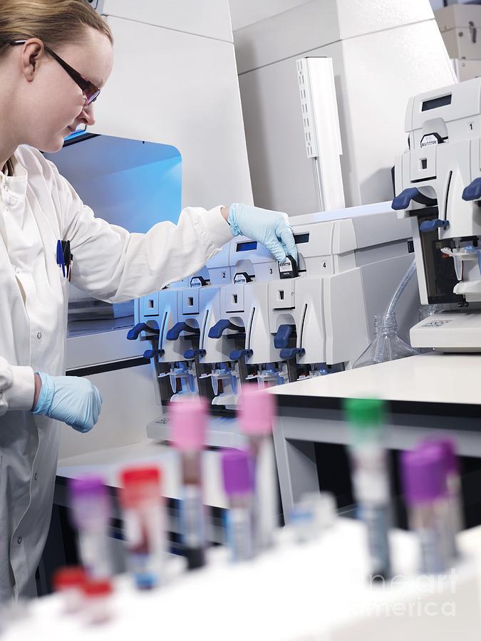 Gene Expression Analysis Photograph by Tek Image - Fine Art America