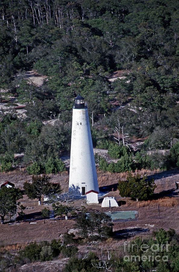 Georgetown Lighthouse Photograph by Skip Willits - Fine Art America