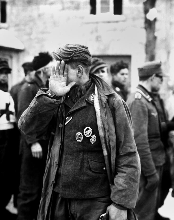 German Prisoner Captured by Everett