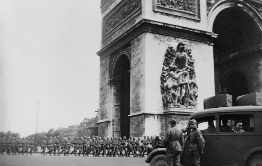 German Troops Marching Around Arc De by Everett