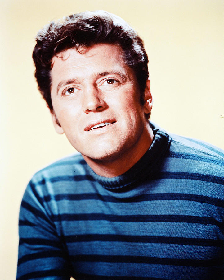 Gordon MacRae Photograph by Silver Screen - Fine Art America