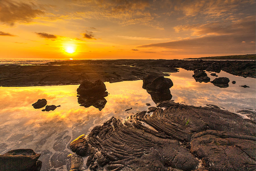 Hawaii Lava Tidepools Serenity Photograph by Mike Reid - Fine Art America