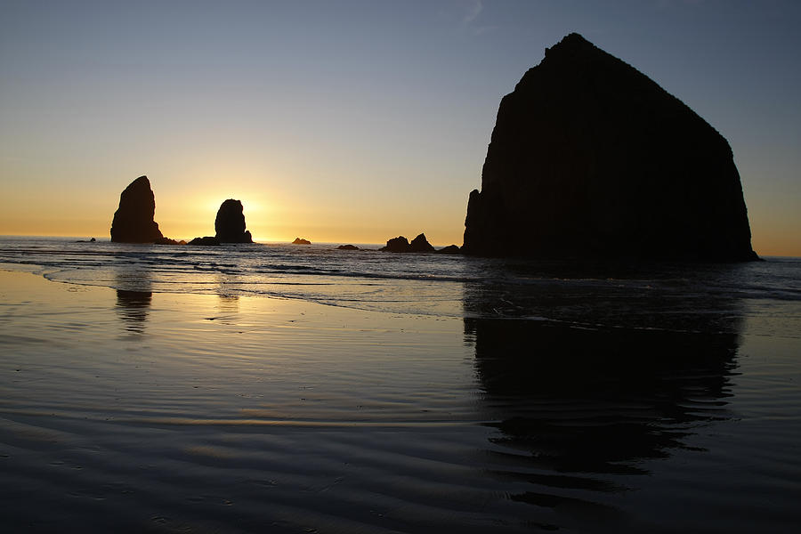 Haystack Rock Photograph by George Herbert - Fine Art America Haystack Rock Photograph by George Herbert - Fine Art America