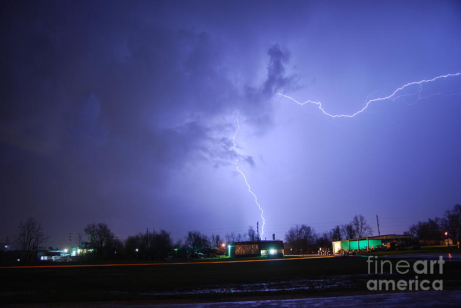 Hv11 Photograph by Tom Williams - Fine Art America