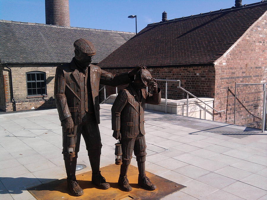 Mining Statue Photograph by Geoff Cooper - Fine Art America