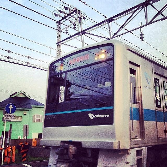 🚊odakyu Train Photograph by Keith Morrell - Fine Art America