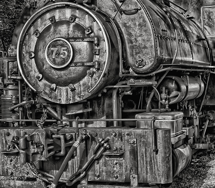 Old 75 Photograph by Boyd Alexander - Pixels
