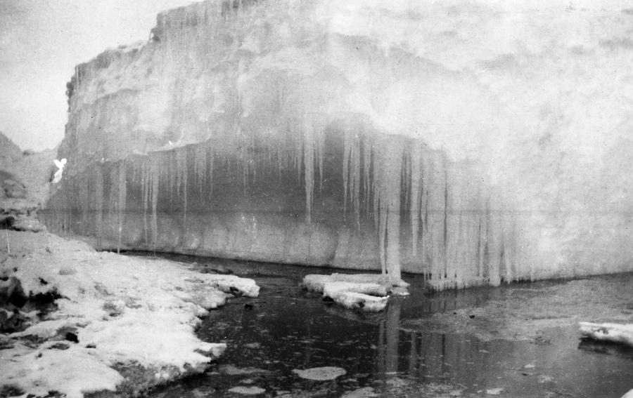 Peary's Expedition, C1908 Photograph by Granger - Fine Art America