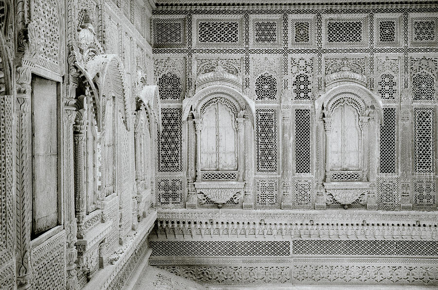 The Beautiful Rajput Windows Of India Photograph by Shaun Higson - Pixels