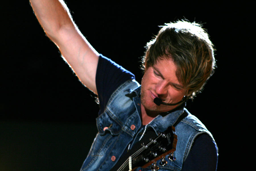 Rascal Flatts Joe Don Rooney Photograph by Amber Danberry | Pixels