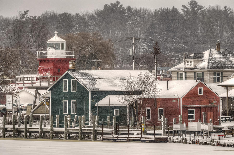 Red Lighthouse District Photograph by Bill Pohlmann - Fine Art America