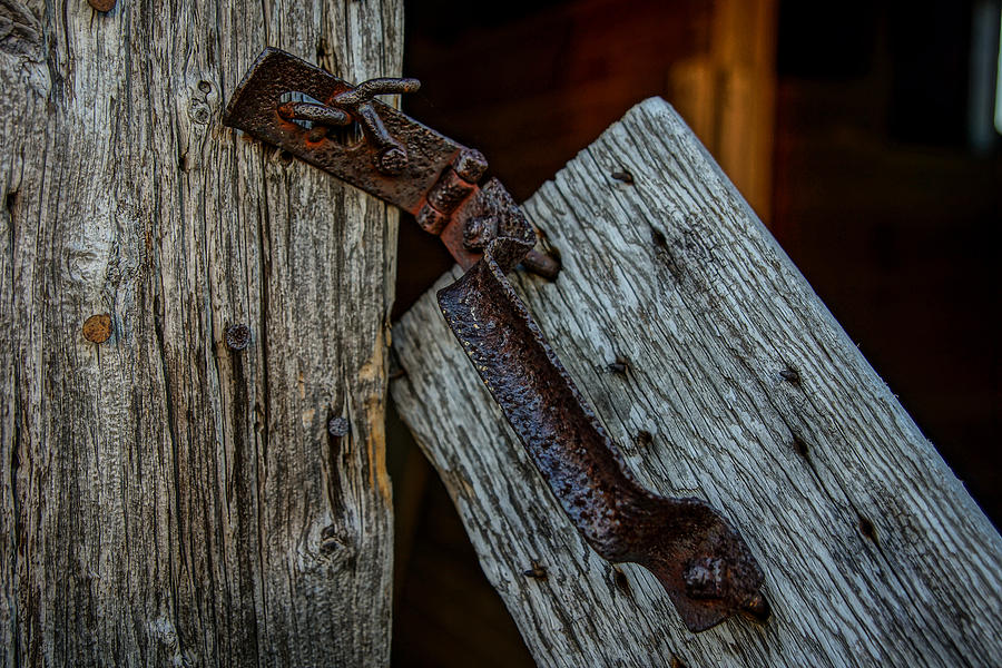 Rusty clasp Photograph by Randy Shellenbarger - Fine Art America