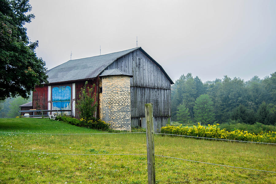Scenic Barn Photograph by Anthony Thomas - Pixels