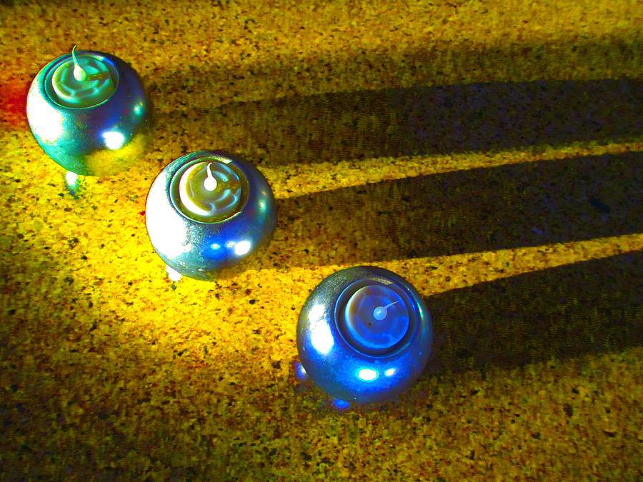 Shiny Objects 2 Photograph by Randall Weidner