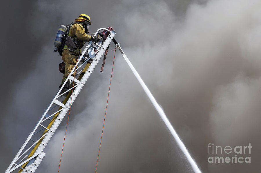 Shooting Down Photograph by Dan Holm - Pixels