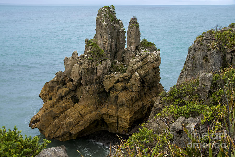 Single Stack Photograph by Bob Phillips - Fine Art America