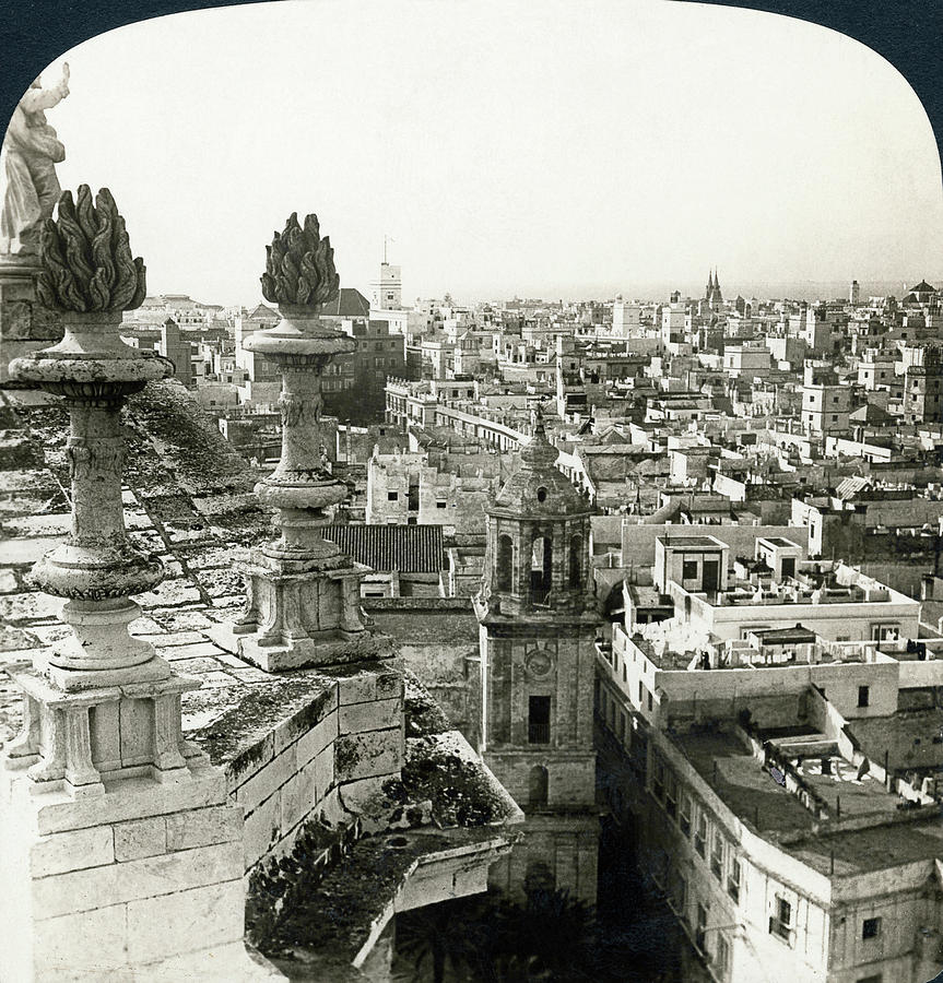 Spain Cadiz, C1908 Photograph by Granger - Fine Art America