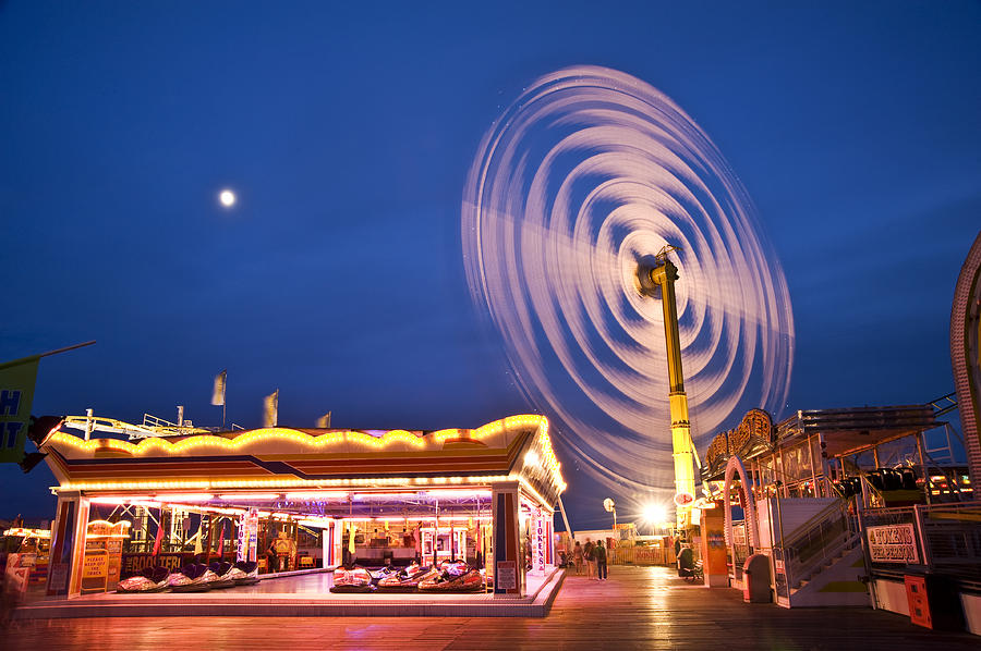 Spinning vertical ferris wheel Photograph by Matthew Gibson - Pixels