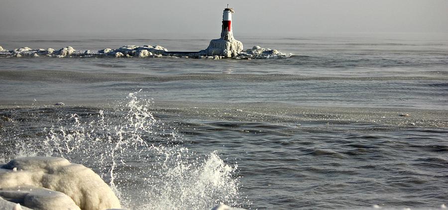 Splish Splash Photograph by Joel Rams - Fine Art America